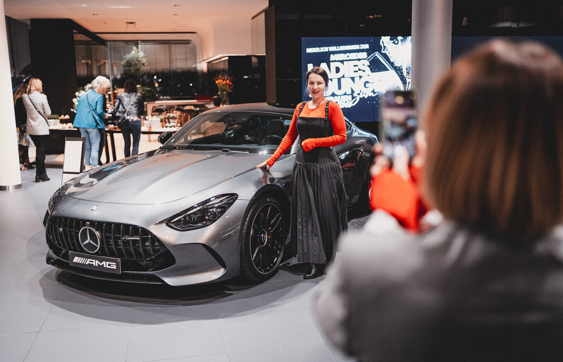 Mercedes-Benz Ladies Lounge | STERNAUTO
