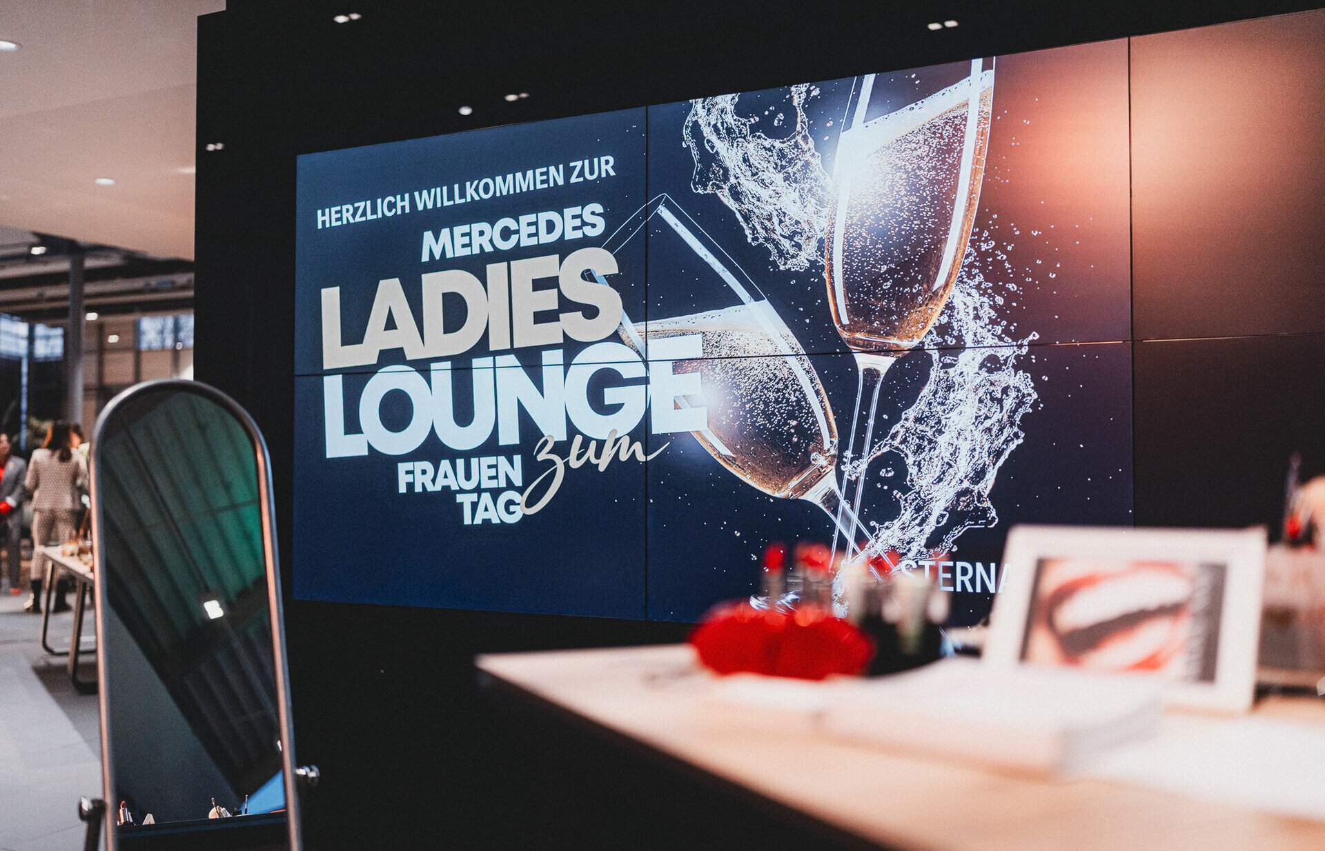 Mercedes-Benz Ladies Lounge | STERNAUTO