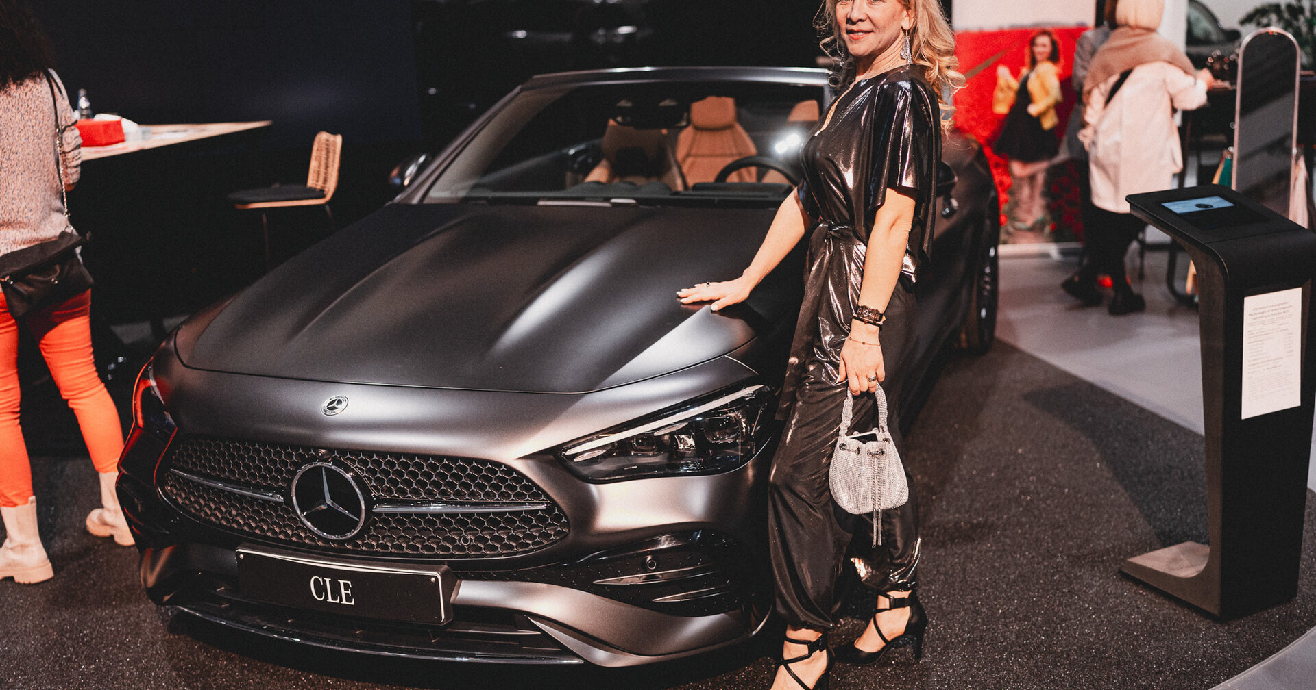 Mercedes-Benz Ladies Lounge | STERNAUTO